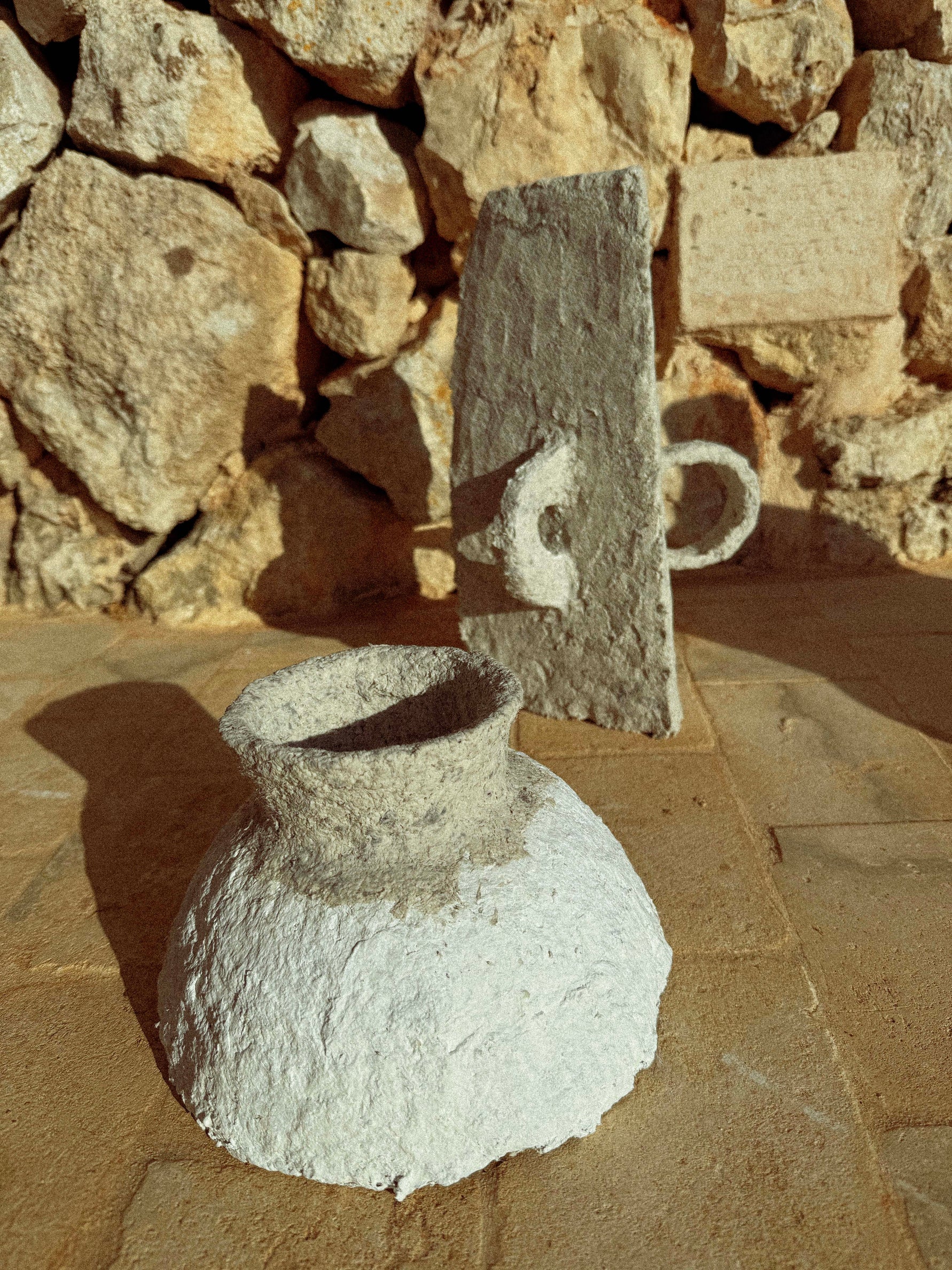 Make your own papier mâché vase – Claverol Studio